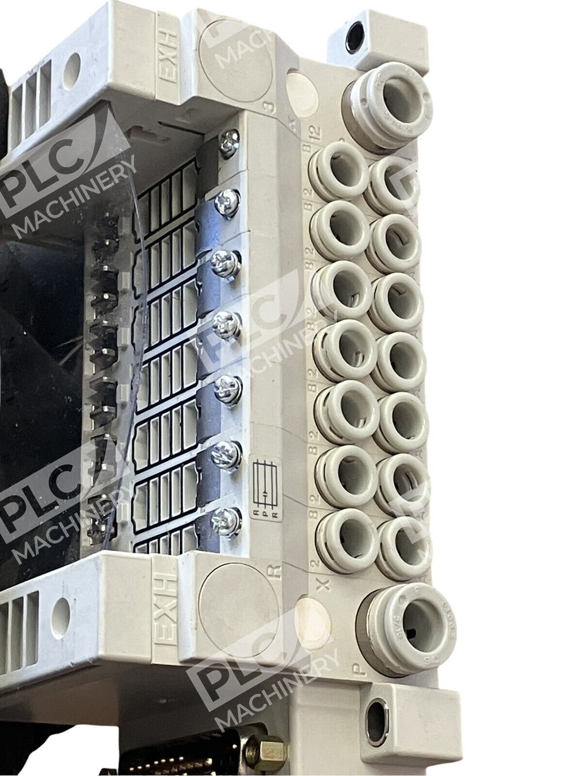 SMC VV5Q11-C01-07-DAL01096 7 Station Pneumatic Manifold Base - PLCmachinery.com